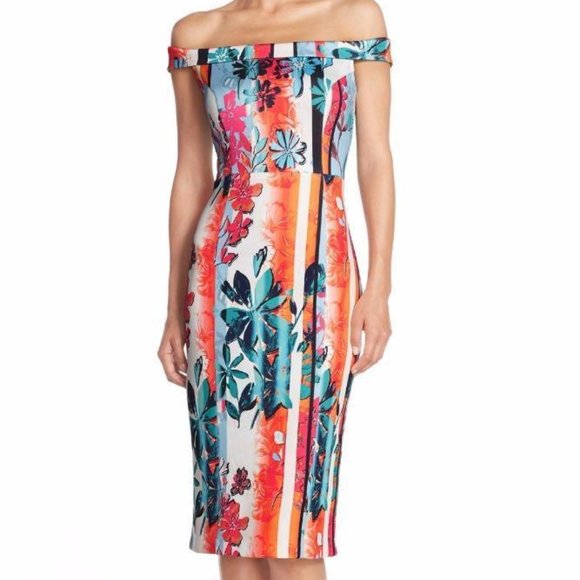 Beige by eci | Dresses | Beige By Eci Ms Sizes Multicolor Floral Print ...